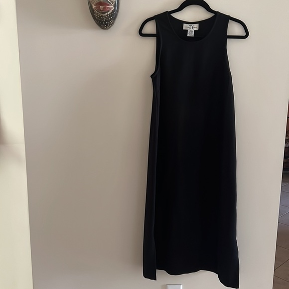 Ty | Dresses | Original Ty Wear Womens Size 6p Sleeveless Midi Dress ...